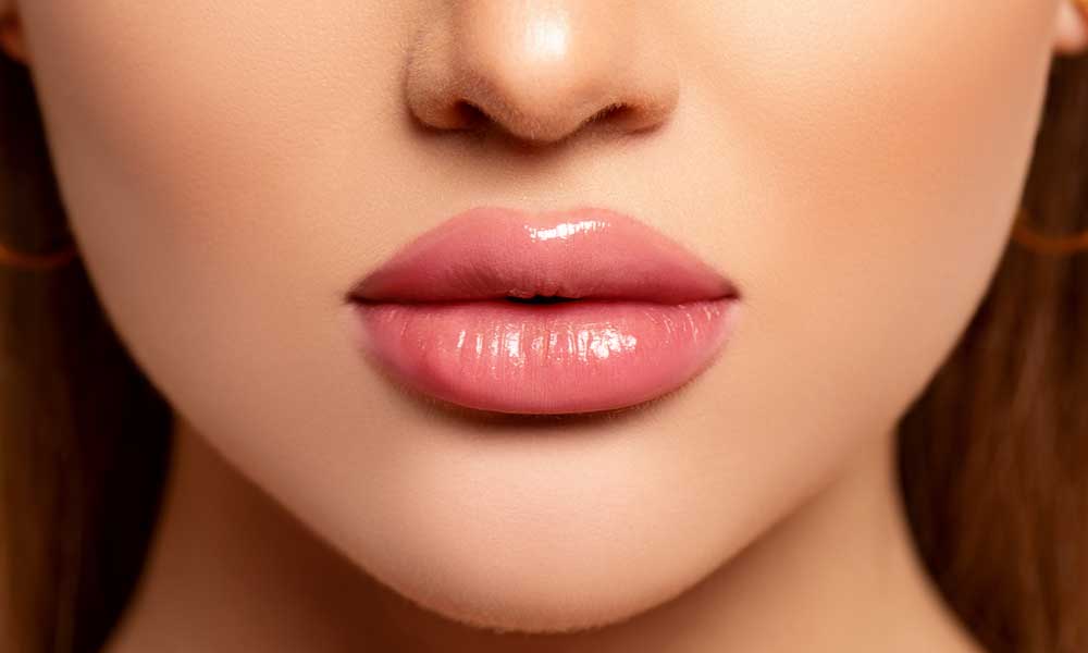 ARTISTRY SIGNATURE COLOR LIPSTICK - ROSE PETAL